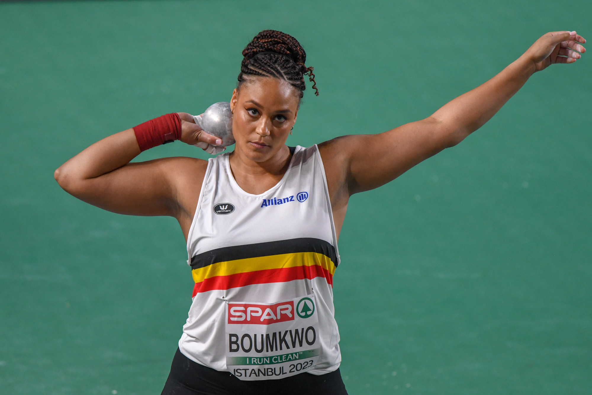 Drie jaar geleden nog een sportieve burn-out, nu gebombardeerd tot ...